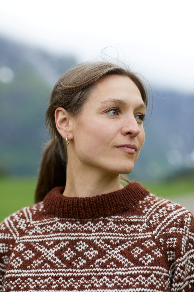 433-8 Setesdalsgenser til dame i Fivel | Idestova As